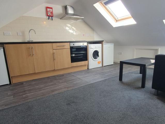 Flora Street, Cathays, Cardiff CF24, 1 bed flat to rent, £895 pcm | PrimeLocation