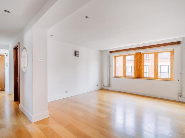 Floral Street, Covent Garden WC2 1 bed apartment to rent £2,708 pcm £625 pw