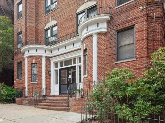Floral Park NY LS102752865