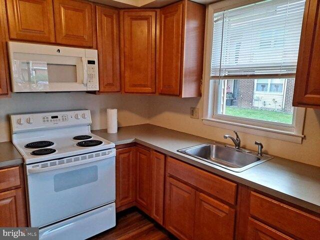 Florence Tollgate Pl Unit,florence, Condo For Sale