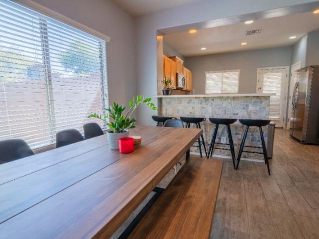 Florence Anthem House 3 BR 2 bathroom 1 office ro