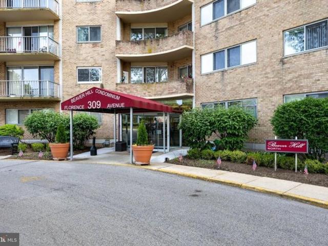 Florence Ave Apt N, Jenkintown, Condo For Sale