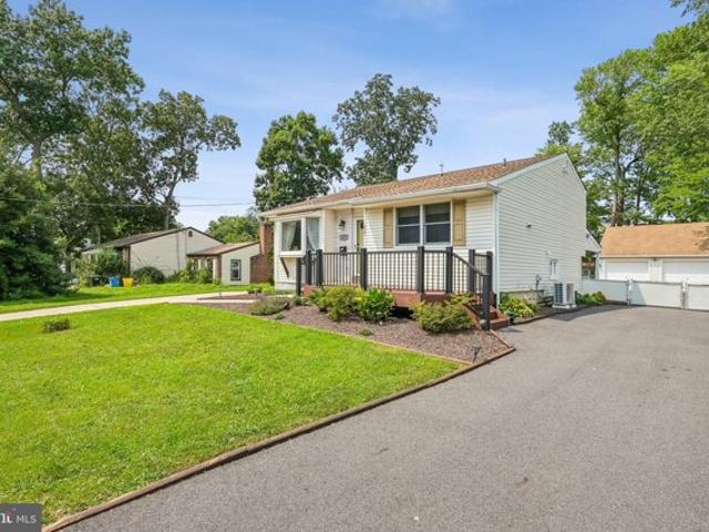 Florence Ave, Maple Shade, Home For Sale