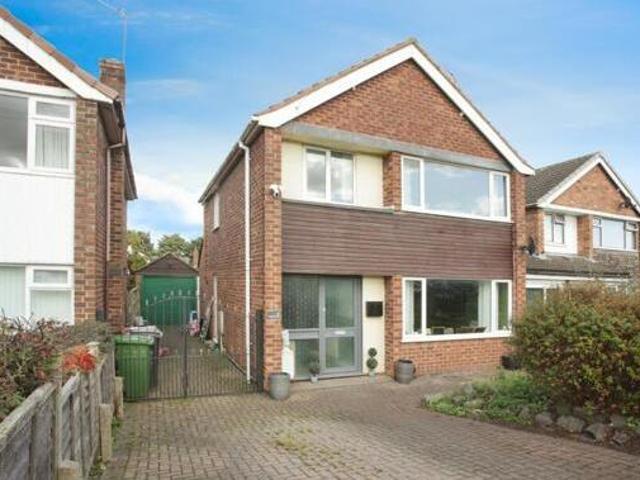 Florence Close, Atherstone, 3 Bedroom Detached