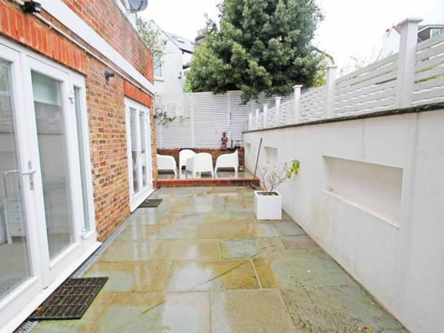 Florence Road, Brighton BN1, 3 bedroom flat to rent 69539789 | PrimeLocation