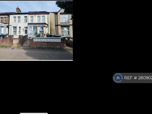 Florence Road, Southall, UB2 4 bed end of terrace house to rent £3,000 pcm £692 pw