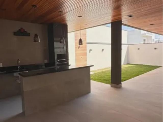 Floresta/Cond. Rudá Sobrado de 250 m2 com 3 quartos 2 stes, escritório, lavabo, 2 vgs garagem