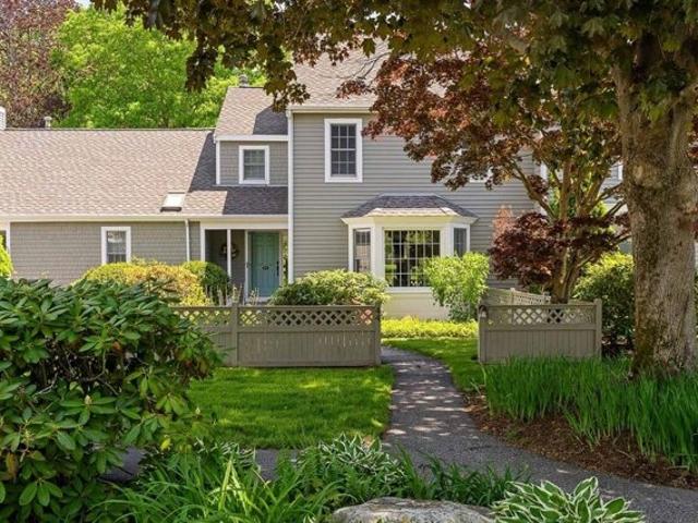Floret Cir Unit,hingham, Home For Sale