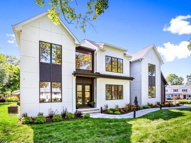 Florham Ave, Florham Park, Home For Sale