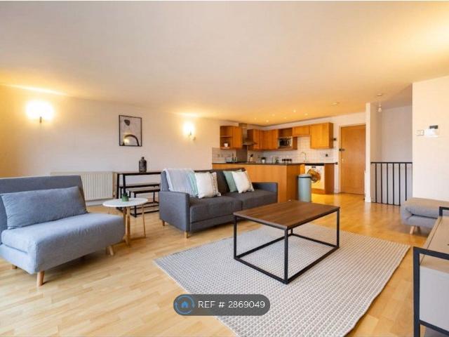 Florin Court, London SE1, 2 bed flat to rent, £3,200 pcm | PrimeLocation
