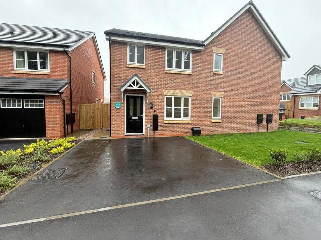 Florin Gardens, Market Drayton TF9, 3 bed end terrace house to rent, £940 pcm | PrimeLocation