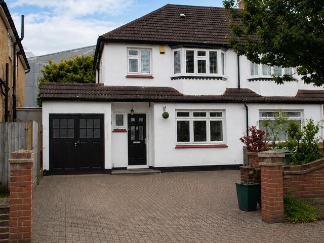 Florian Avenue, Sutton SM1, 3 bed semi detached house to rent, £2,800 pcm | PrimeLocation
