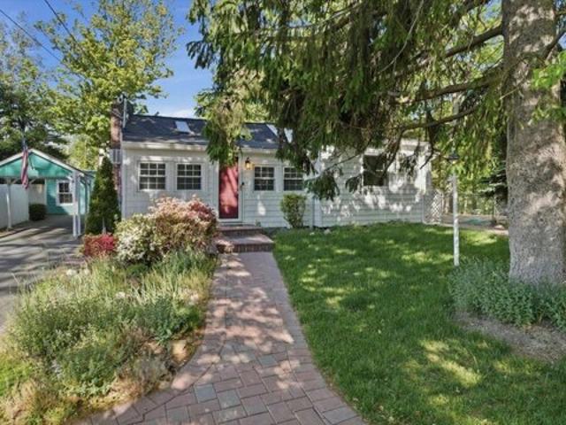Florida Rd, Rocky Point, Home For Sale