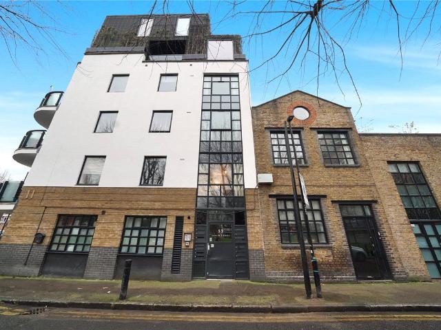 Florida Street, London E2, 2 bed flat to rent, £3,000 pcm | PrimeLocation