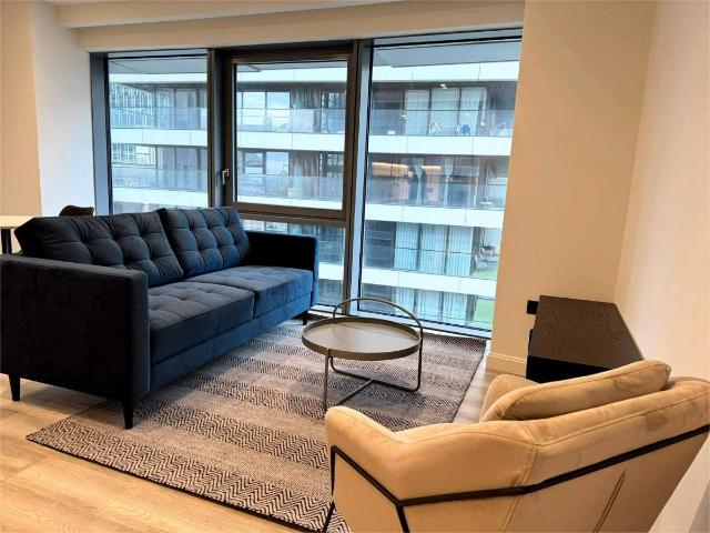 Flat, Marsh Wall, London E22, 1 bed flat to rent, £2,750 pcm | PrimeLocation