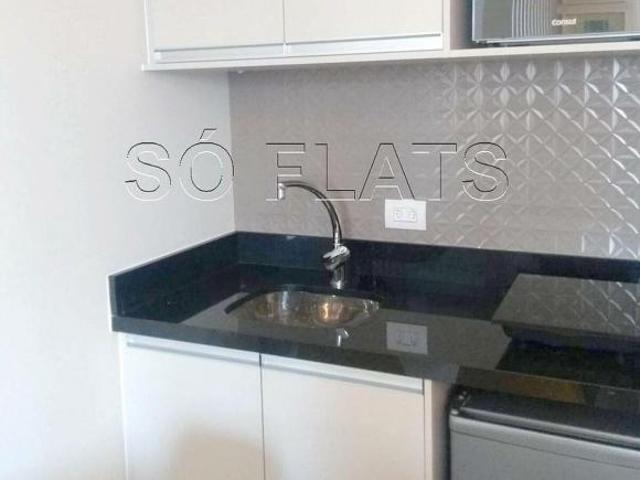 Flat Mercure Vila Olímpia disponível para venda com 25m², 01 dorm e 01 vaga de garagem