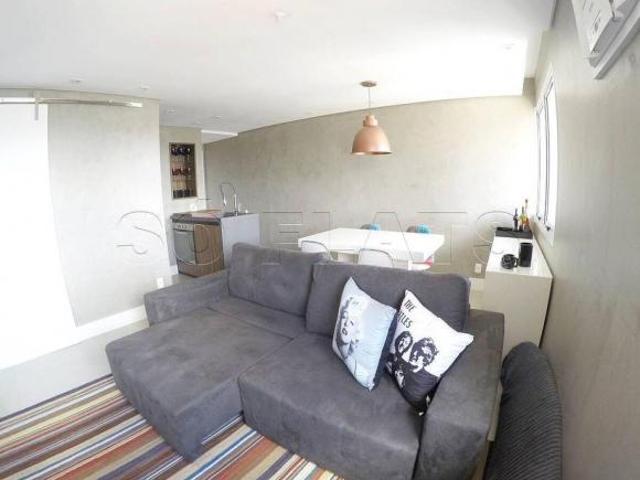 Flat Mercure Vila Olímpia disponível para venda com 39m², 01 dorm e 01 vaga de garagem
