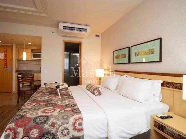 FLAT MOBILIADO COM VARANDA DE 32 M² NO LETS IDEA BRASÍLIA HOTEL – ASA NORTE