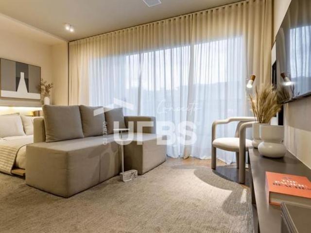 Flat Moderno no Setor Bueno | 1 Suíte | 35 m² | Vaga Coberta | Metropolitan Bueno