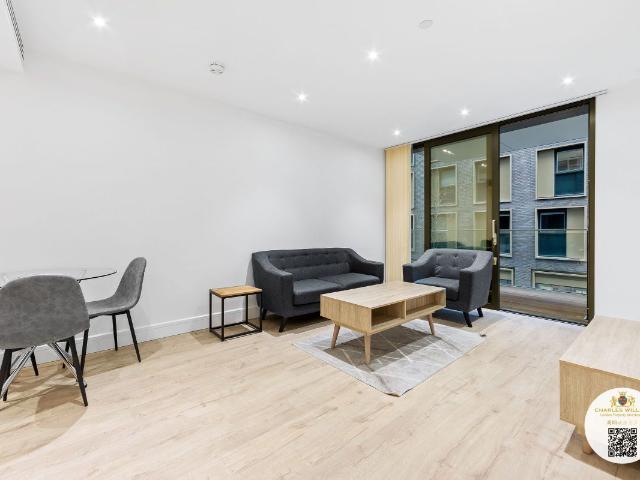 Flat, Neroli House, Piazza Walk, London E1, 2 bed flat to rent, £4,290 pcm | PrimeLocation