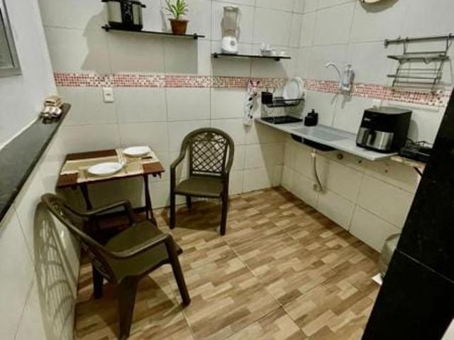 Flat no Terreirão com cozinha, qto e banheiro privativo