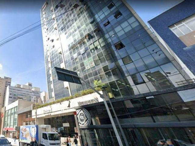 FLAT NO 18° NO METROPOLITAN BUILDING CONFORTO, PRATICIDADE E RENTABILIDADE!