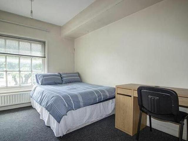 Flat, North Sherwood Street, 1 Bedroom Flat