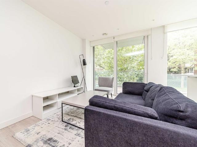 Flat, Odell House, Woodberry Down, London