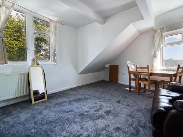 flat at North Grange Mount, Leeds