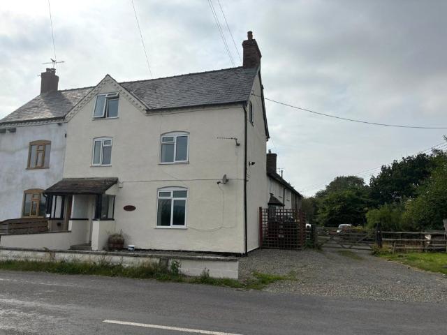 flat at B4365, Culmington