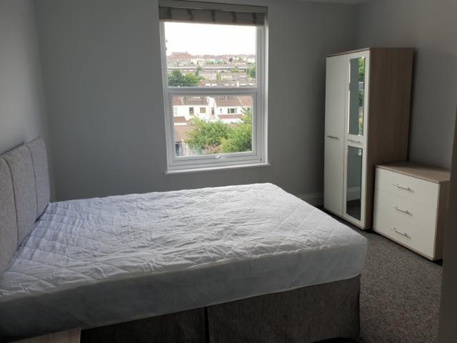 flat at Bath Road, Bristol