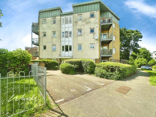 flat at Brishing Lane, Maidstone