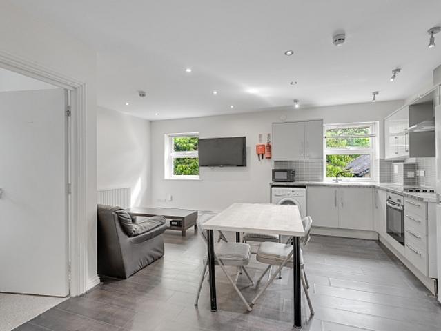 flat at Broomhall Road, Sheffield