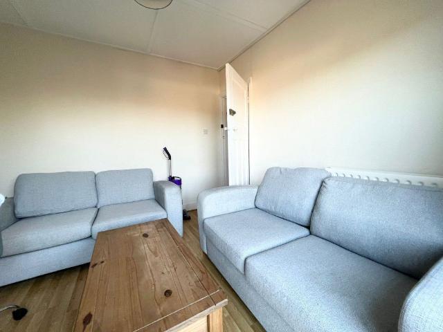 flat at Canfield Road, Brighton
