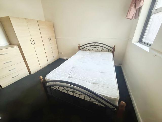flat at Carlyle Road, London