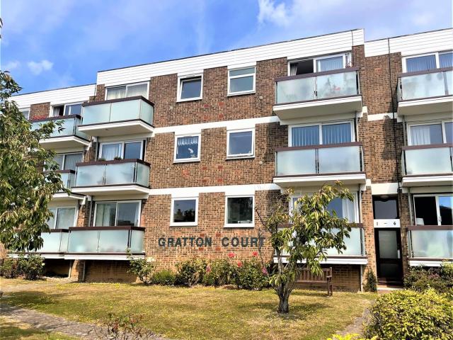 flat at Cooden Drive, Rother