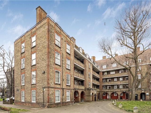 flat at Comber Grove, London