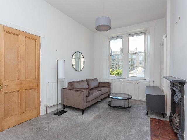 flat at Comely Bank Row, City of Edinburgh