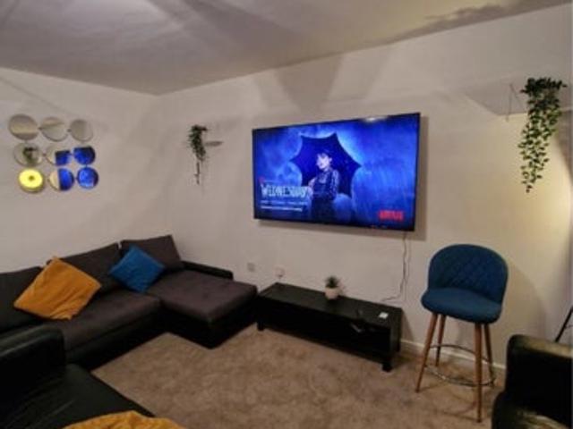 flat at Croasdale Avenue, Manchester