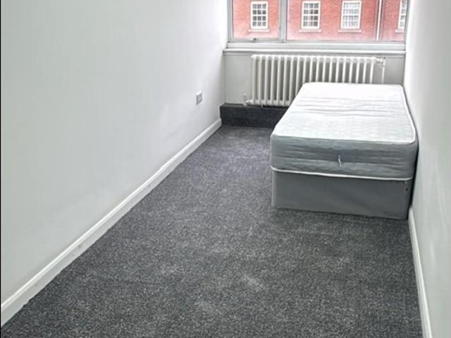 flat at Crown Lane, London