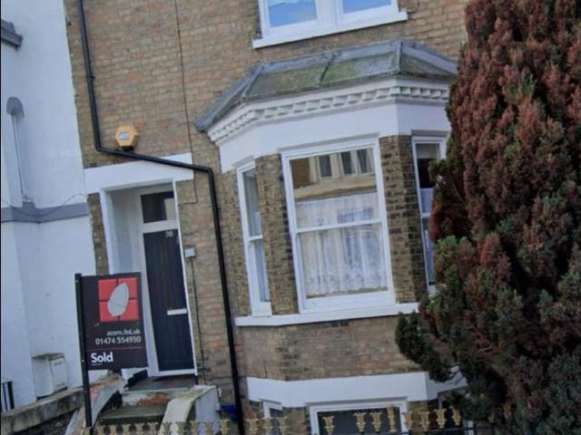flat at Darnley Street, Gravesham