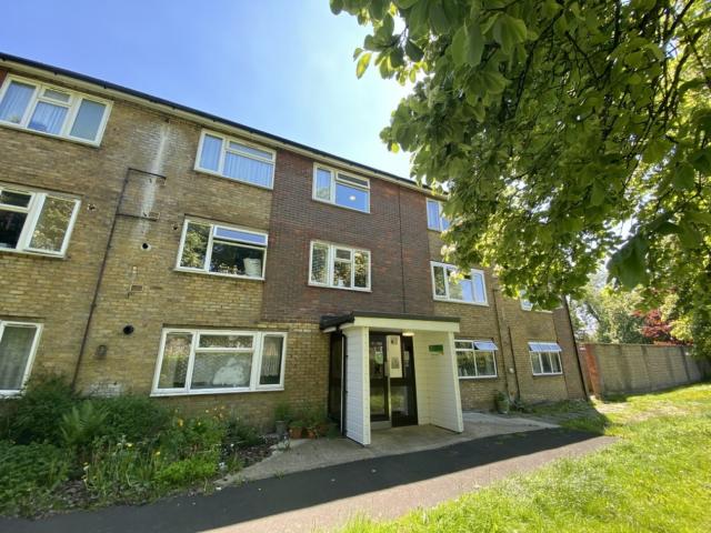 flat at Dellcut Road, Dacorum