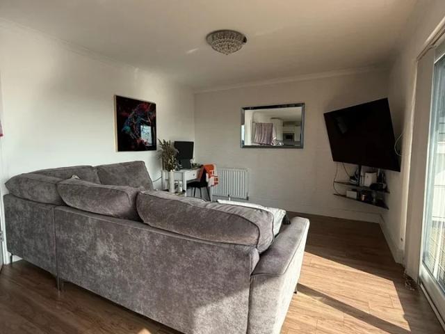 flat at Eleanor Cross Road, Waltham Cross