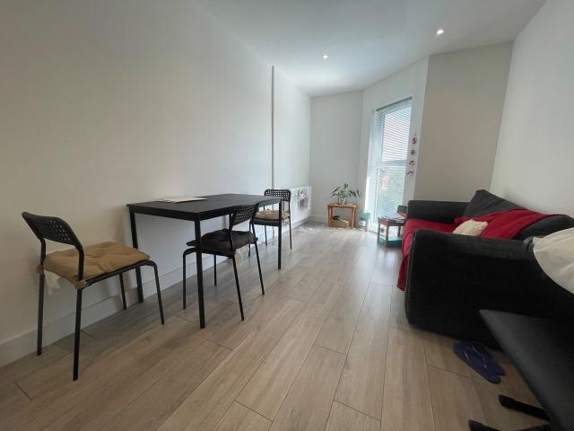 flat at Green Lane, Southampton