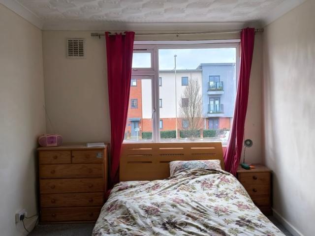 flat at Hambledon Parade, Havant