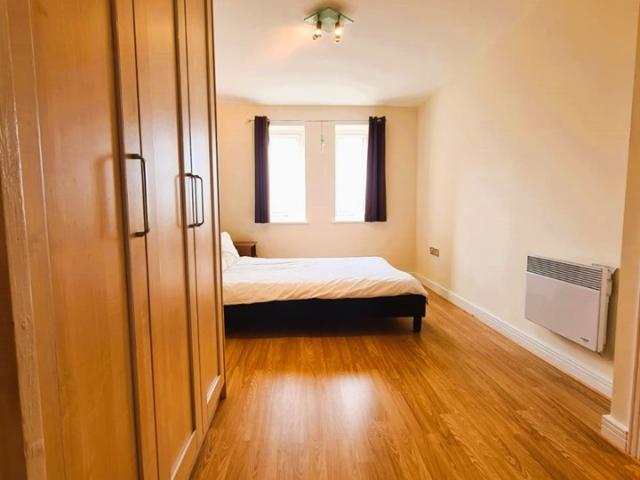 flat at High Street, London