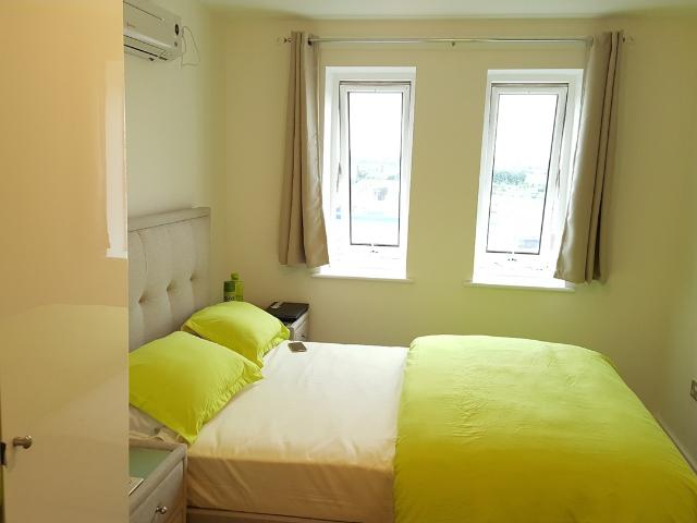flat at High Street, London