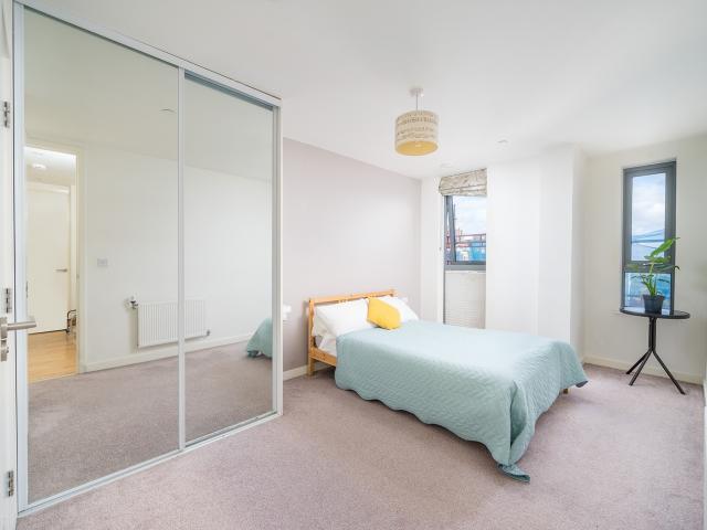 flat at High Road, London