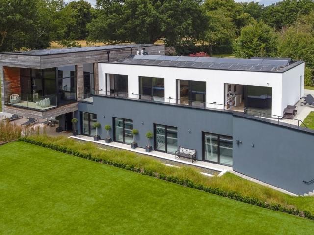 flat at Hitcham Lane, Taplow