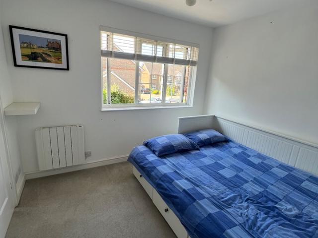 flat at Howe Drive, Caterham on the Hill